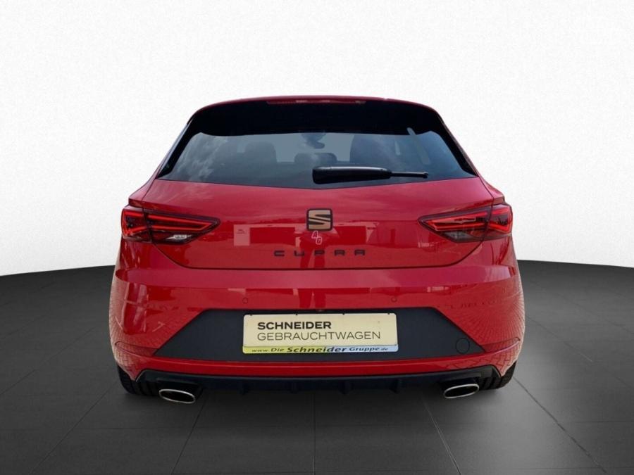 Red SEAT Leon 2020 in Kaunas, with an engine capacity of 2.00 L and mileage of 61 thousand km for 27334 €, photo 3 on AUTOMOTO.COM.LV
