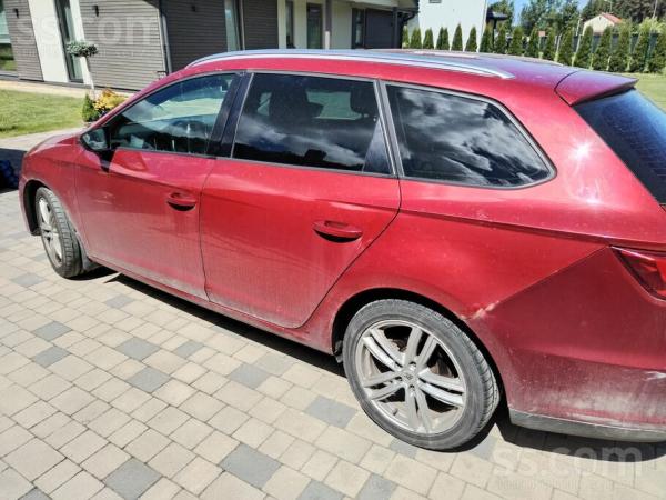 Красный Сеат Леон 2014 в Рига, объемом двигателя 1.60 л и пробегом 175 тыс. км за 4300 €, фото 3 на AUTOMOTO.COM.LV