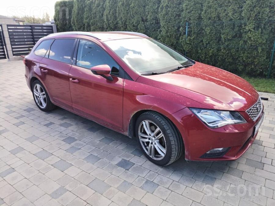 Red SEAT Leon 2014 in Riga, with an engine capacity of 1.60 L and mileage of 175 thousand km for 4300 €, photo 7 on AUTOMOTO.COM.LV