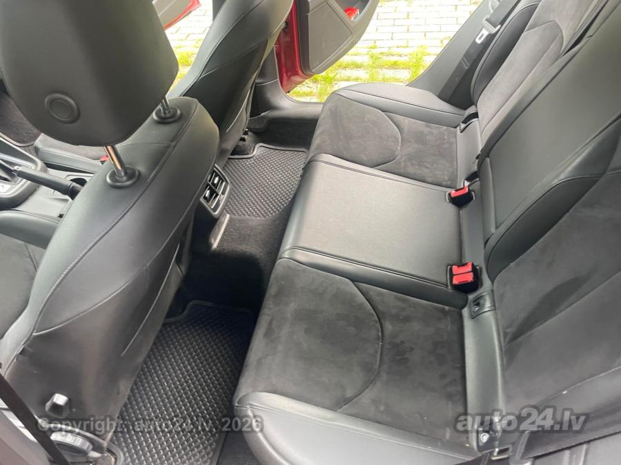 Red SEAT Leon 2014 in Tallinn, with an engine capacity of 1.20 L and mileage of 142 thousand km for 6990 €, photo 22 on AUTOMOTO.COM.LV