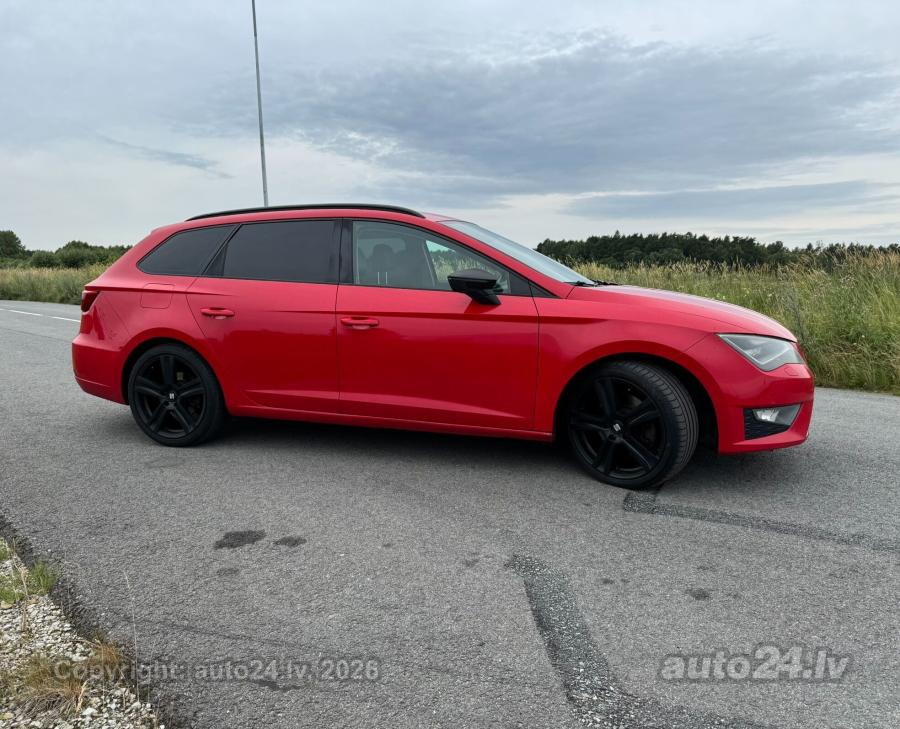 Sarkans SEAT Leon 2014 Tallina, ar dzinēja tilpumu 2.00 L un nobraukumu 260 tūkst. km par 7000 €, foto 6 vietnē AUTOMOTO.COM.LV
