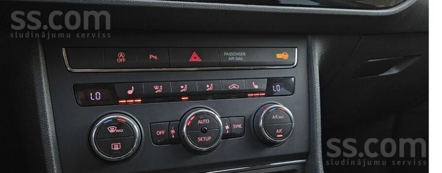 Red SEAT Leon 2014 in Riga, with an engine capacity of 1.60 L and mileage of 170 thousand km for 5100 €, photo 14 on AUTOMOTO.COM.LV