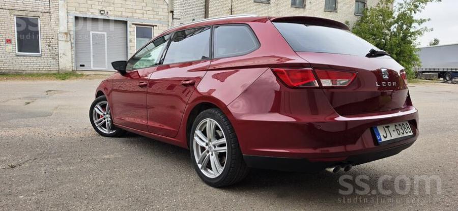 Red SEAT Leon 2014 in Riga, with an engine capacity of 1.60 L and mileage of 175 thousand km for 5100 €, photo 4 on AUTOMOTO.COM.LV