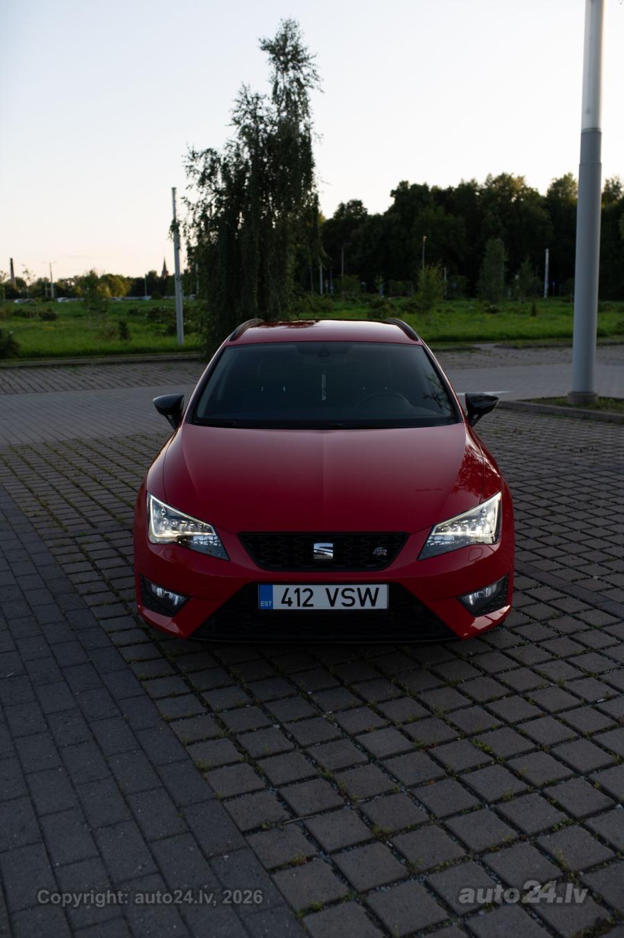 Red SEAT Leon 2014 in Tallinn, with an engine capacity of 2.00 L and mileage of 312 thousand km for 7999 €, photo 6 on AUTOMOTO.COM.LV