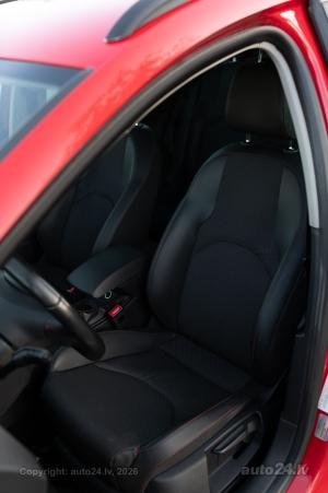 Red SEAT Leon 2014 in Tallinn, with an engine capacity of 2.00 L and mileage of 312 thousand km for 7999 €, photo 11 on AUTOMOTO.COM.LV
