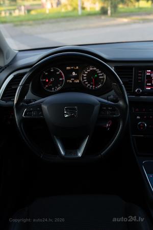 Red SEAT Leon 2014 in Tallinn, with an engine capacity of 2.00 L and mileage of 312 thousand km for 7999 €, photo 16 on AUTOMOTO.COM.LV