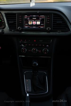 Red SEAT Leon 2014 in Tallinn, with an engine capacity of 2.00 L and mileage of 312 thousand km for 7999 €, photo 18 on AUTOMOTO.COM.LV