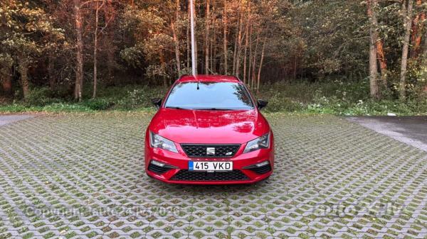 Red SEAT Leon 2017 in Tallinn, with an engine capacity of 2.00 L and mileage of 92 thousand km for 20000 €, photo 4 on AUTOMOTO.COM.LV
