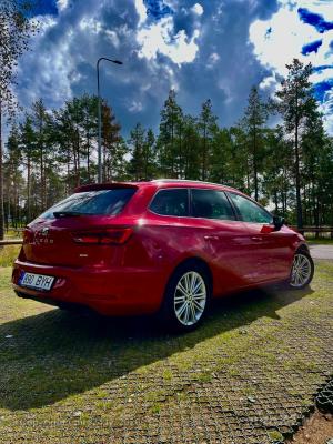 Red SEAT Leon 2018 in Tallinn, with an engine capacity of 2.00 L and mileage of 211 thousand km for 11500 €, photo 4 on AUTOMOTO.COM.LV