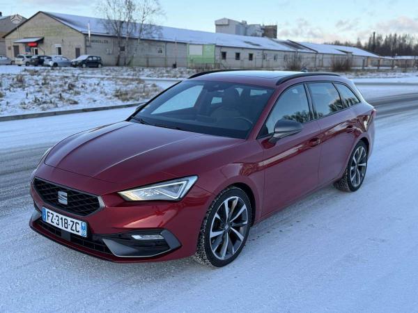 Red SEAT Leon 2021 in Taurage, with an engine capacity of 1.97 L and mileage of 236 thousand km for 13400 €, photo 2 on AUTOMOTO.COM.LV
