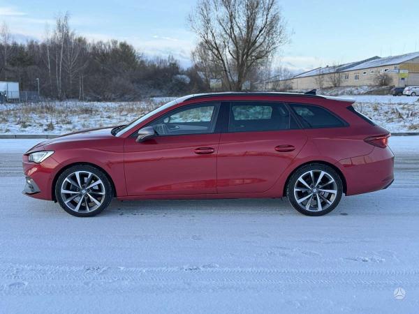 Red SEAT Leon 2021 in Taurage, with an engine capacity of 1.97 L and mileage of 236 thousand km for 13400 €, photo 7 on AUTOMOTO.COM.LV