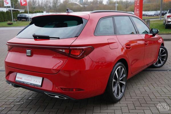 Red SEAT Leon 2022 in Kaunas, with an engine capacity of 1.50 L and mileage of 64 thousand km for 26469 €, photo 6 on AUTOMOTO.COM.LV