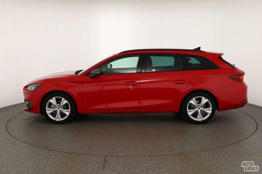 Sarkans SEAT Leon 2022 Kauņa, ar dzinēja tilpumu 1.50 L un nobraukumu 55 tūkst. km par 27499 €, foto 2 vietnē AUTOMOTO.COM.LV