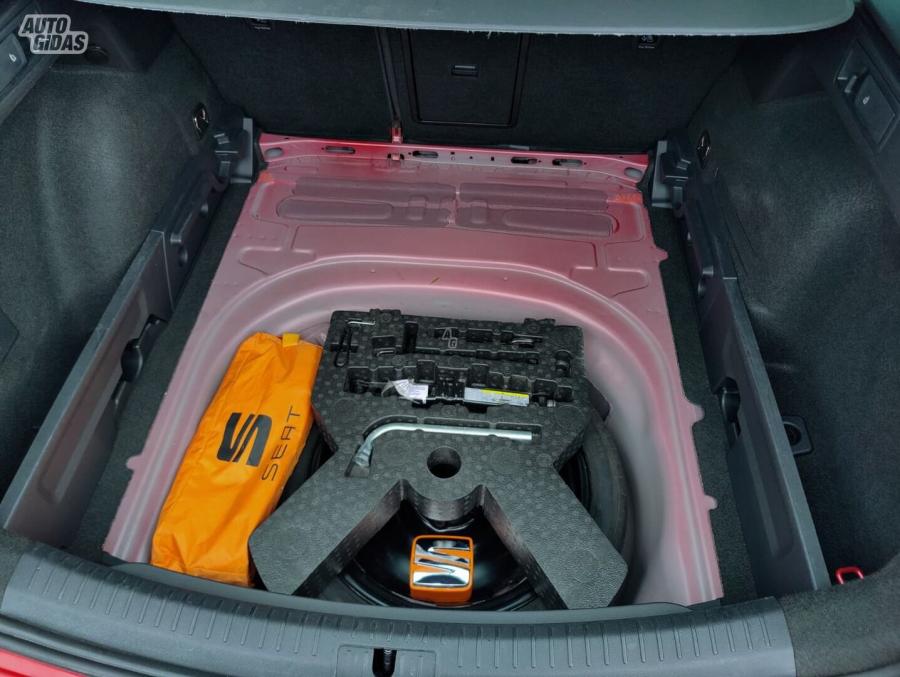 Sarkans SEAT Leon 2022 Kauņa, ar dzinēja tilpumu 2.00 L un nobraukumu 234 tūkst. km par 14900 €, foto 15 vietnē AUTOMOTO.COM.LV