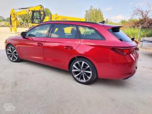 Sarkans SEAT Leon 2022 Kauņa, ar dzinēja tilpumu 2.00 L un nobraukumu 234 tūkst. km par 14900 €, foto 16 vietnē AUTOMOTO.COM.LV
