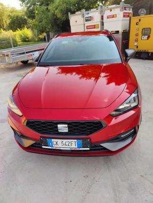 Red SEAT Leon 2022 in Kaunas, with an engine capacity of 1.97 L and mileage of 234 thousand km for 14700 €, photo 12 on AUTOMOTO.COM.LV