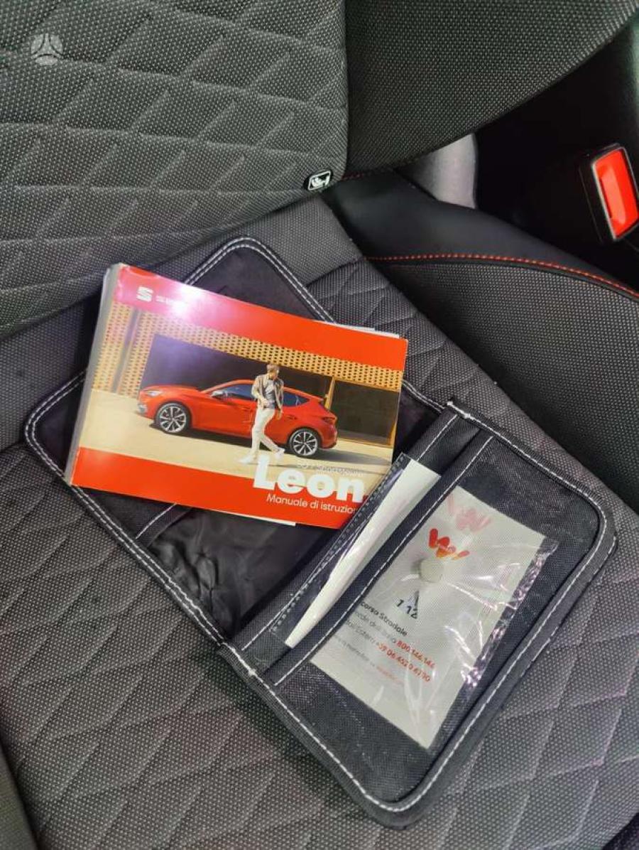 Red SEAT Leon 2022 in Kaunas, with an engine capacity of 1.97 L and mileage of 234 thousand km for 14700 €, photo 42 on AUTOMOTO.COM.LV
