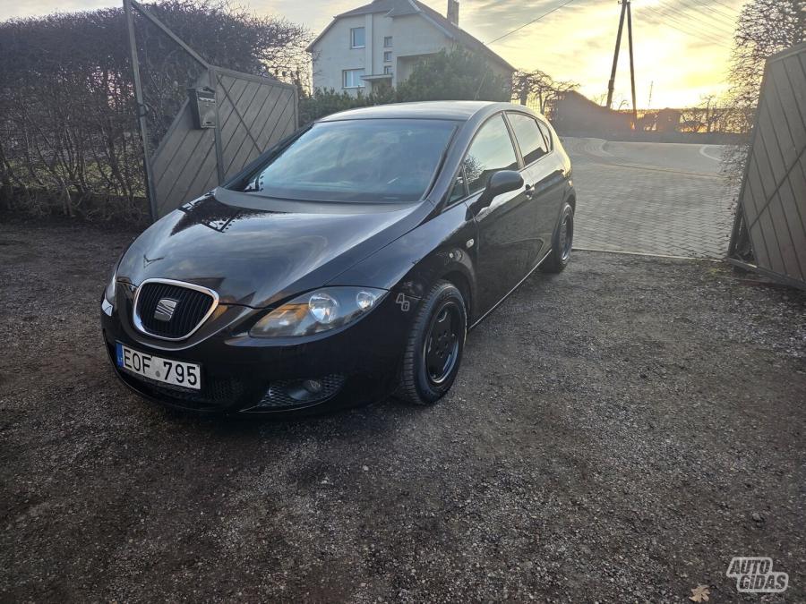 SEAT Leon 2006 Telšiai, ar dzinēja tilpumu 1.90 L un nobraukumu 340 tūkst. km par 1100 €, foto 4 vietnē AUTOMOTO.COM.LV