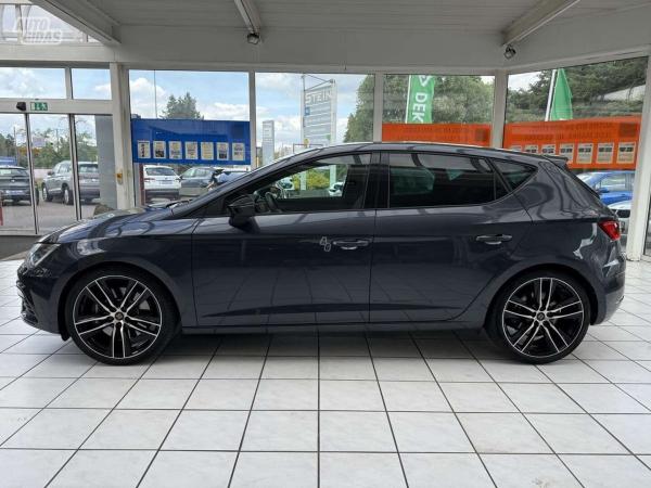 SEAT Leon 2019 in Kaunas, with an engine capacity of 2.00 L and mileage of 44 thousand km for 30115 €, photo 2 on AUTOMOTO.COM.LV