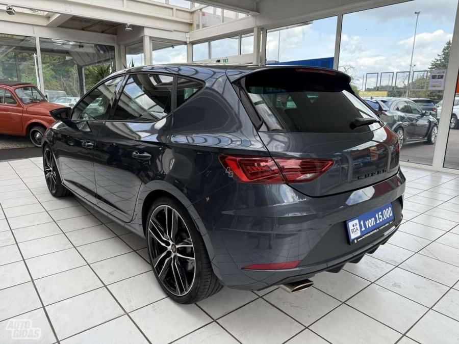 SEAT Leon 2019 in Kaunas, with an engine capacity of 2.00 L and mileage of 44 thousand km for 30115 €, photo 3 on AUTOMOTO.COM.LV