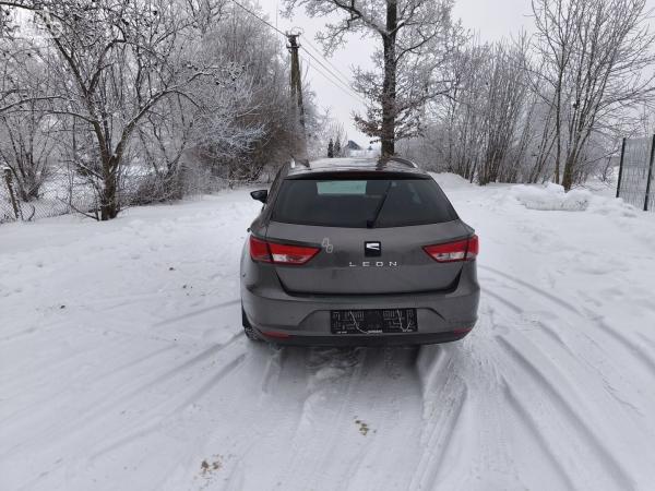 SEAT Leon 2014 in Jurbarkas, with an engine capacity of 1.60 L and mileage of 202 thousand km for 6250 €, photo 4 on AUTOMOTO.COM.LV