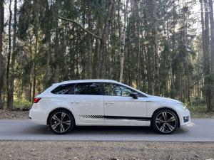 SEAT Leon 2014 in Siauliai, with an engine capacity of 2.00 L and mileage of 308 thousand km for 8650 €, photo 6 on AUTOMOTO.COM.LV