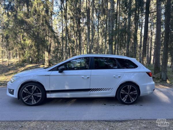 SEAT Leon 2014 in Siauliai, with an engine capacity of 2.00 L and mileage of 308 thousand km for 8650 €, photo 9 on AUTOMOTO.COM.LV