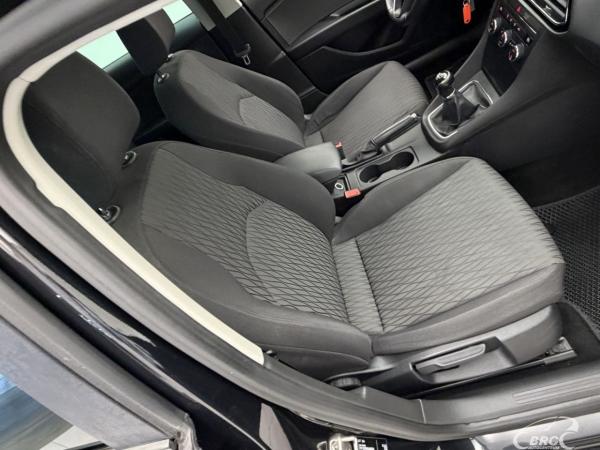 SEAT Leon 2015 in Vilnius, with an engine capacity of 1.60 L and mileage of 201 thousand km for 6300 €, photo 5 on AUTOMOTO.COM.LV