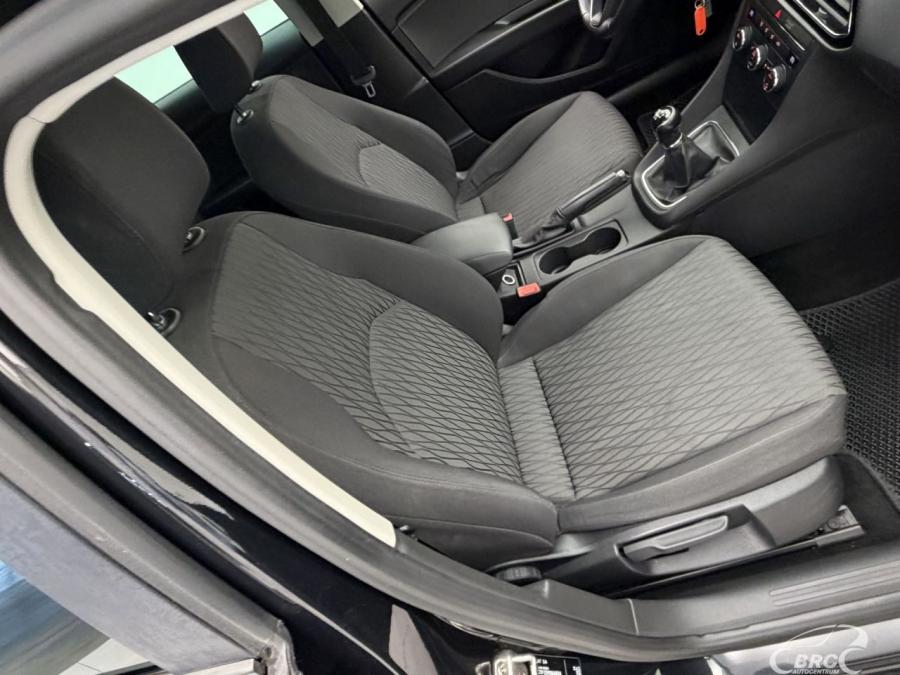 SEAT Leon 2015 in Vilnius, with an engine capacity of 1.60 L and mileage of 201 thousand km for 6300 €, photo 6 on AUTOMOTO.COM.LV