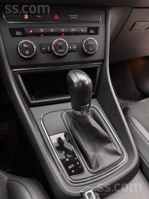 SEAT Leon 2016 Rīga, ar dzinēja tilpumu 2.00 L un nobraukumu 165 tūkst. km par 8450 €, foto 11 vietnē AUTOMOTO.COM.LV