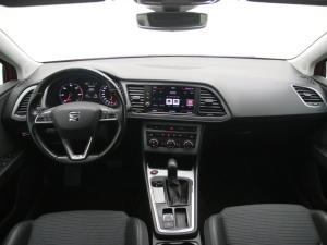 SEAT Leon 2018 in Vilnius, with an engine capacity of 1.60 L and mileage of 211 thousand km for 8499 €, photo 2 on AUTOMOTO.COM.LV