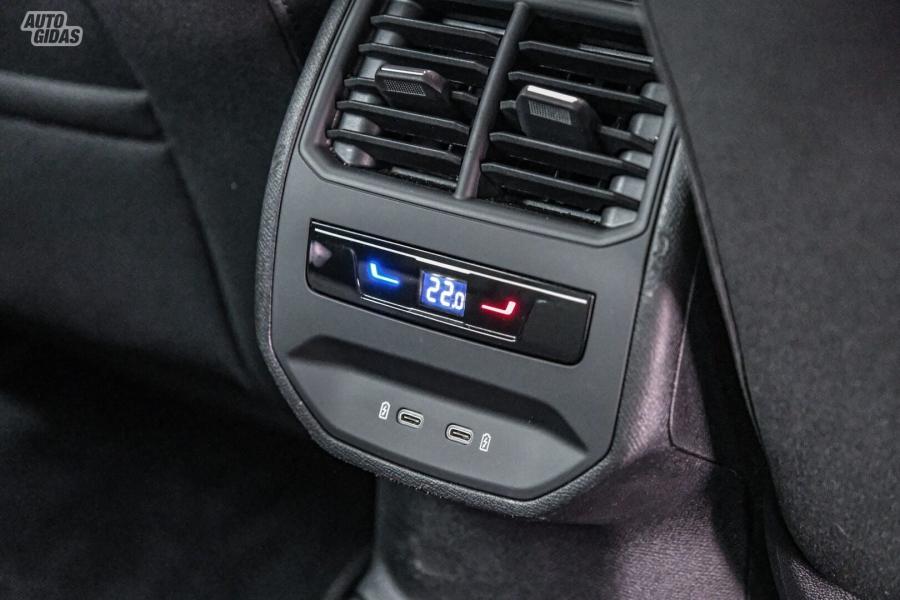 SEAT Leon 2021 in Kaunas, with an engine capacity of 1.00 L and mileage of 182 thousand km for 11690 €, photo 14 on AUTOMOTO.COM.LV
