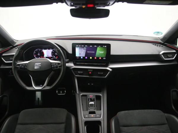 SEAT Leon 2022 in Vilnius, with an engine capacity of 2.00 L and mileage of 207 thousand km for 17999 €, photo 2 on AUTOMOTO.COM.LV