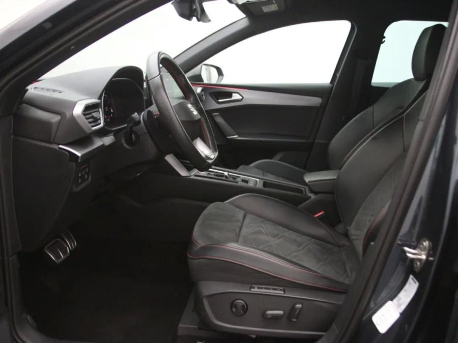 SEAT Leon 2022 in Vilnius, with an engine capacity of 2.00 L and mileage of 207 thousand km for 17999 €, photo 5 on AUTOMOTO.COM.LV