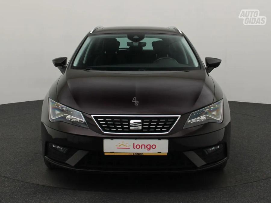 Violet SEAT Leon 2017 in Vilnius, with an engine capacity of 1.60 L and mileage of 266 thousand km for 8599 €, photo 4 on AUTOMOTO.COM.LV