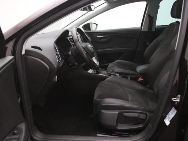 Violet SEAT Leon 2017 in Vilnius, with an engine capacity of 1.60 L and mileage of 266 thousand km for 8599 €, photo 4 on AUTOMOTO.COM.LV