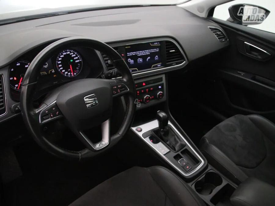 Violet SEAT Leon 2017 in Vilnius, with an engine capacity of 1.60 L and mileage of 266 thousand km for 8599 €, photo 17 on AUTOMOTO.COM.LV