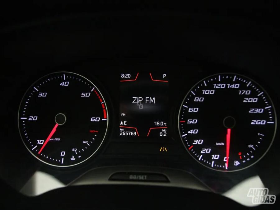 Violet SEAT Leon 2017 in Vilnius, with an engine capacity of 1.60 L and mileage of 266 thousand km for 8599 €, photo 20 on AUTOMOTO.COM.LV
