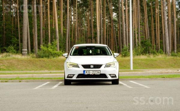White SEAT Leon 2014 in Riga, with an engine capacity of 1.40 L and mileage of 196 thousand km for 3990 €, photo 4 on AUTOMOTO.COM.LV