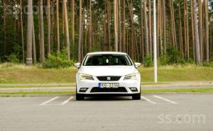 White SEAT Leon 2014 in Riga, with an engine capacity of 1.40 L and mileage of 196 thousand km for 3990 €, photo 4 on AUTOMOTO.COM.LV
