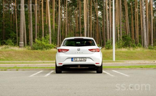 White SEAT Leon 2014 in Riga, with an engine capacity of 1.40 L and mileage of 196 thousand km for 3990 €, photo 8 on AUTOMOTO.COM.LV