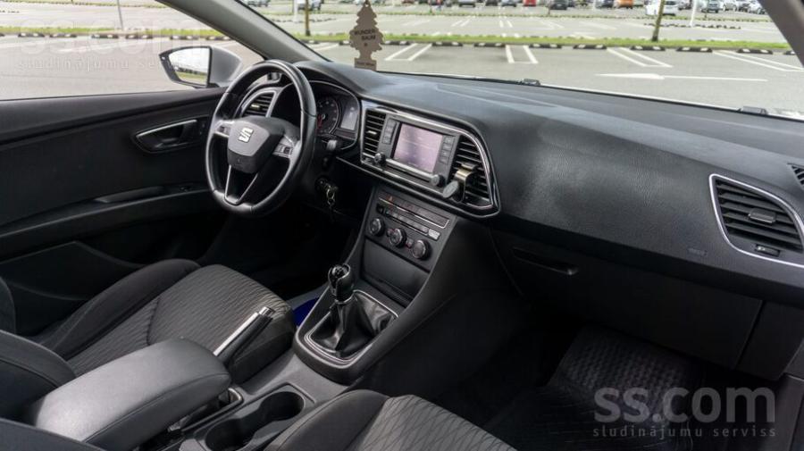 White SEAT Leon 2014 in Riga, with an engine capacity of 1.40 L and mileage of 196 thousand km for 3990 €, photo 12 on AUTOMOTO.COM.LV