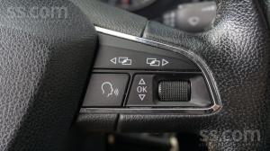 White SEAT Leon 2014 in Riga, with an engine capacity of 1.40 L and mileage of 196 thousand km for 3990 €, photo 17 on AUTOMOTO.COM.LV