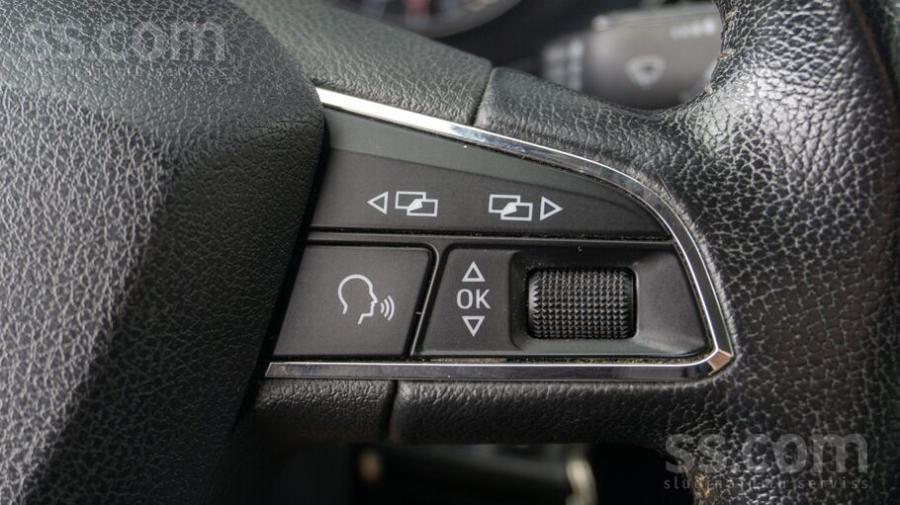 White SEAT Leon 2014 in Riga, with an engine capacity of 1.40 L and mileage of 196 thousand km for 3990 €, photo 17 on AUTOMOTO.COM.LV