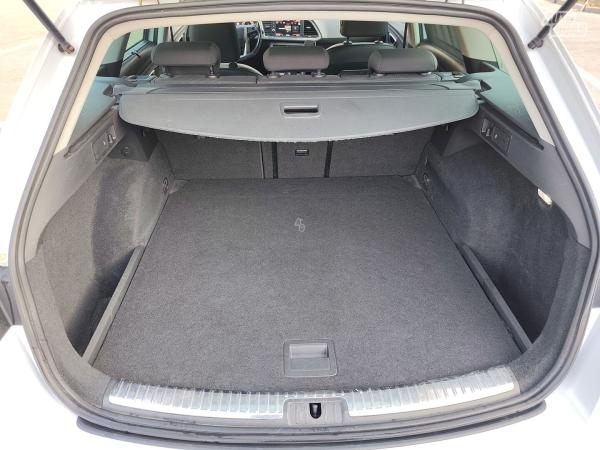 Balts SEAT Leon 2019 Utena, ar dzinēja tilpumu 2.00 L un nobraukumu 243 tūkst. km par 10500 €, foto 8 vietnē AUTOMOTO.COM.LV