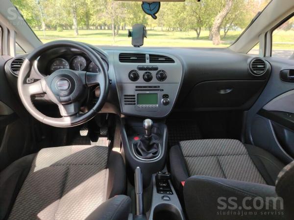 Balts SEAT Leon 2007 Ventspils, ar dzinēja tilpumu 1.90 L un nobraukumu 371 tūkst. km par 2290 €, foto 8 vietnē AUTOMOTO.COM.LV