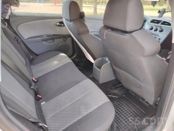 Balts SEAT Leon 2007 Ventspils, ar dzinēja tilpumu 1.90 L un nobraukumu 371 tūkst. km par 2290 €, foto 9 vietnē AUTOMOTO.COM.LV