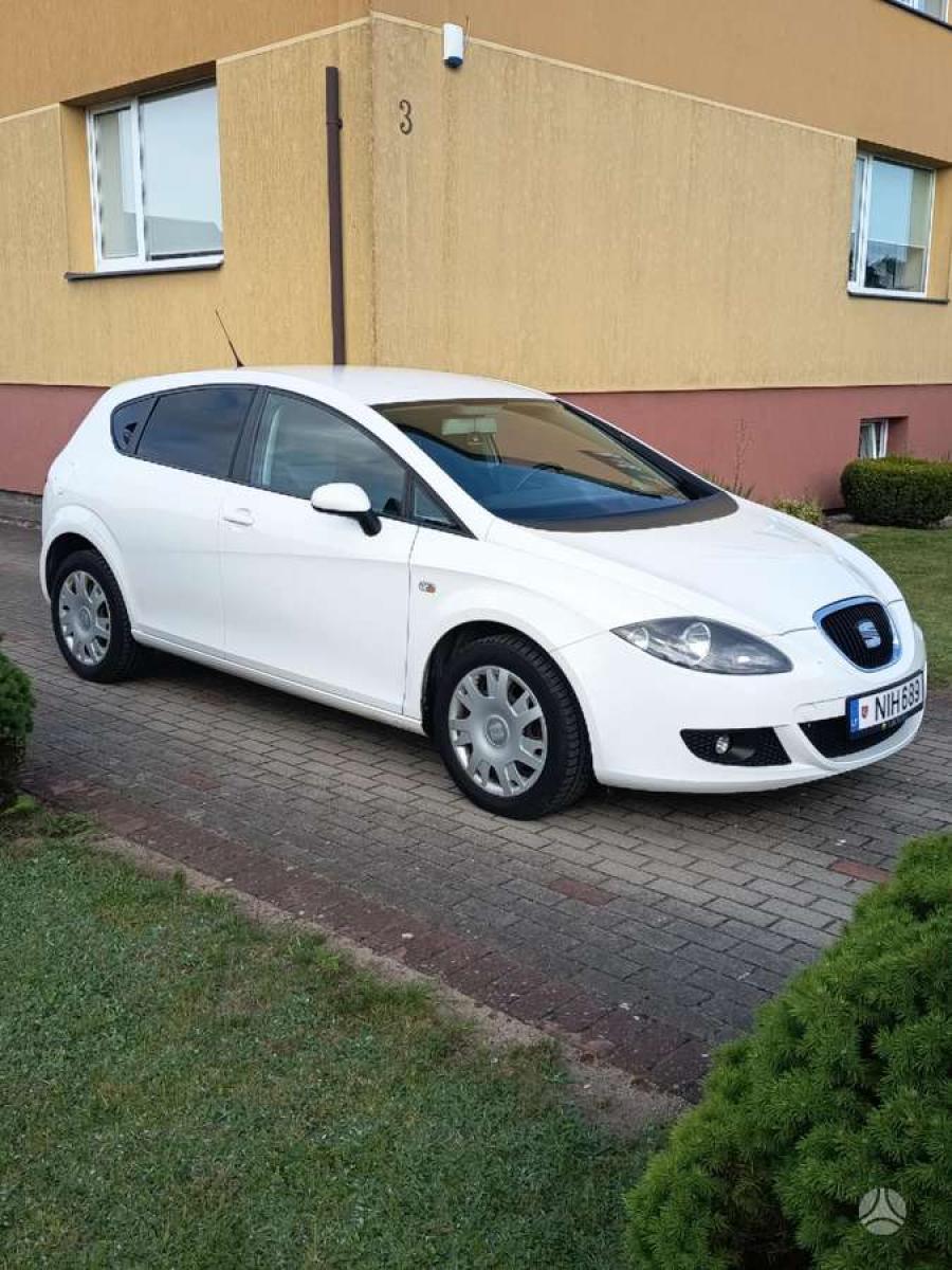 Balts SEAT Leon 2008 Kauņa, ar dzinēja tilpumu 1.90 L un nobraukumu 271 tūkst. km par 1699 €, foto 3 vietnē AUTOMOTO.COM.LV