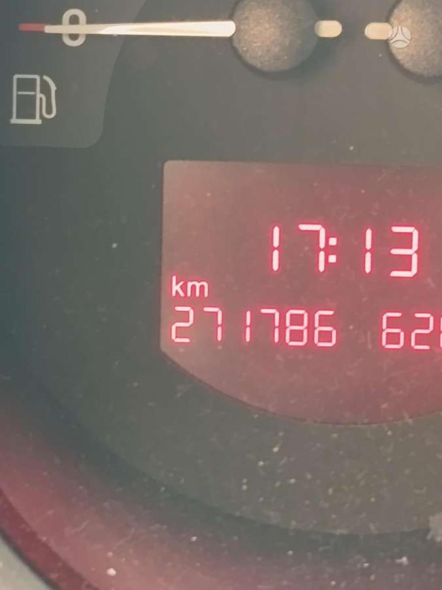 Balts SEAT Leon 2008 Kauņa, ar dzinēja tilpumu 1.90 L un nobraukumu 271 tūkst. km par 1699 €, foto 20 vietnē AUTOMOTO.COM.LV