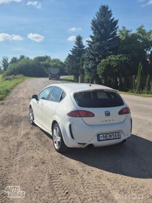 Balts SEAT Leon 2008 Jonava, ar dzinēja tilpumu 2.00 L un nobraukumu 289 tūkst. km par 1900 €, foto 7 vietnē AUTOMOTO.COM.LV